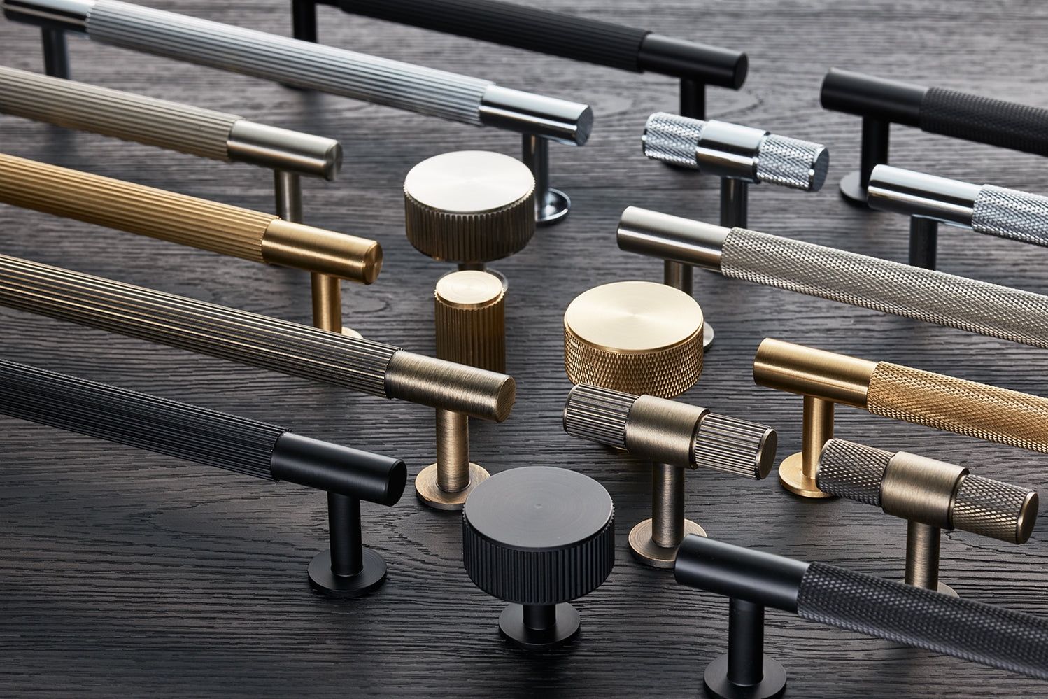 Handles Locks & Latches — LoopsDirect